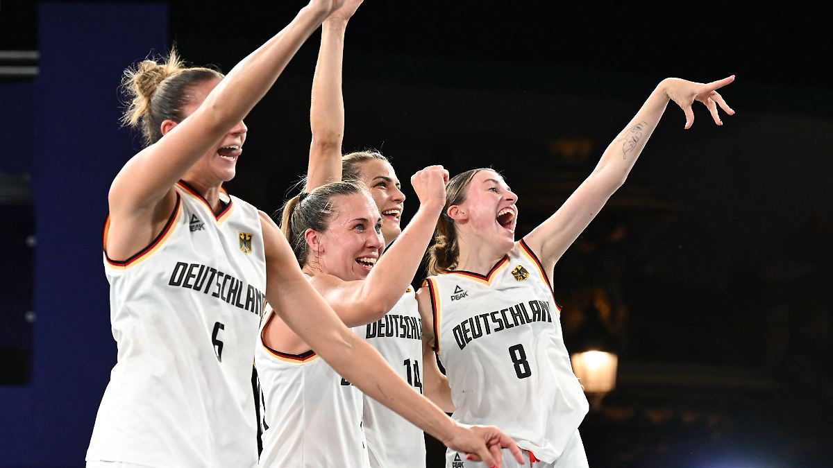 Gold für Deutschland: 3x3-Basketballerinnen holen Olympiasieg - n-tv.de
