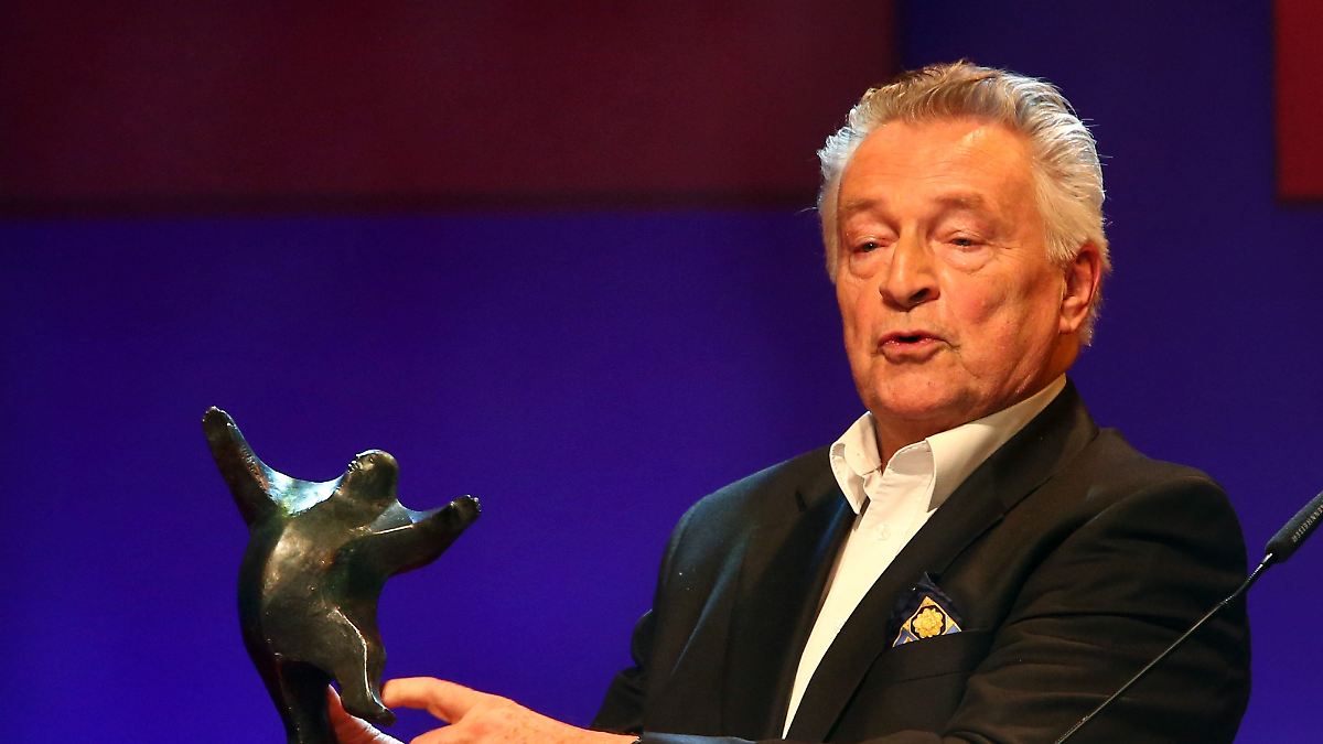 Rainer Brandt ist tot: Trauer um Synchronsprecher-Legende - n-tv.de