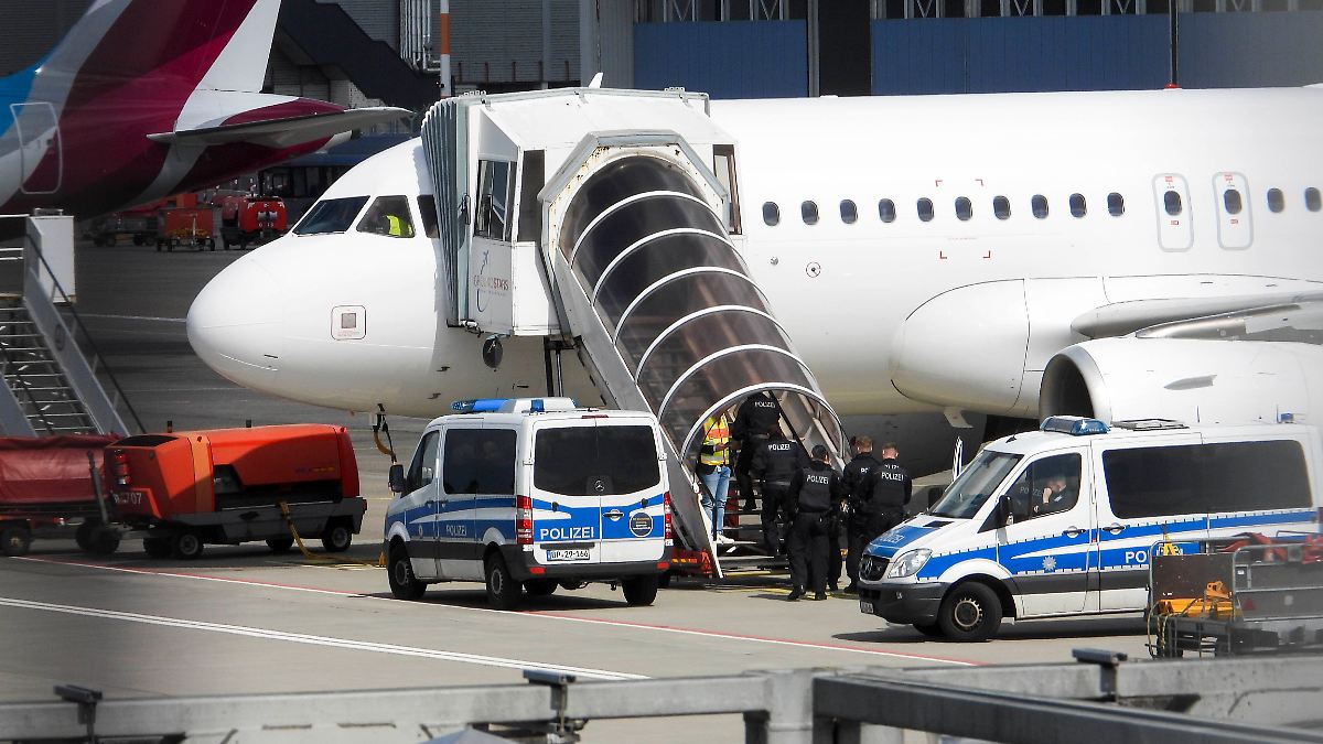 Abschiebe-Anweisung für Bundespolizei: "Hin- und Hergeschiebe zwischen ...