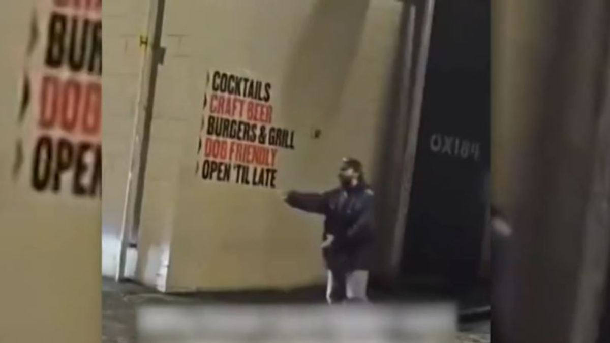 Schauspieler in Edinburgh gefilmt: Shia LaBeouf will sich mit Männern ...