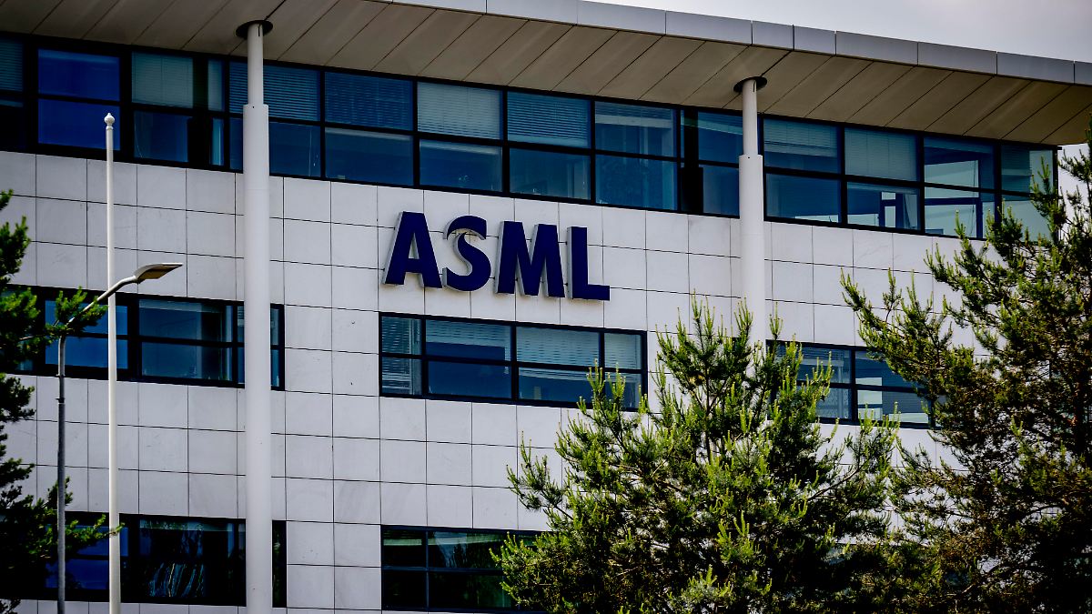 ASML gibt Ziele für 2025 auf - Chipbranche erholt sich langsamer als bisher erwartet - n-tv.de