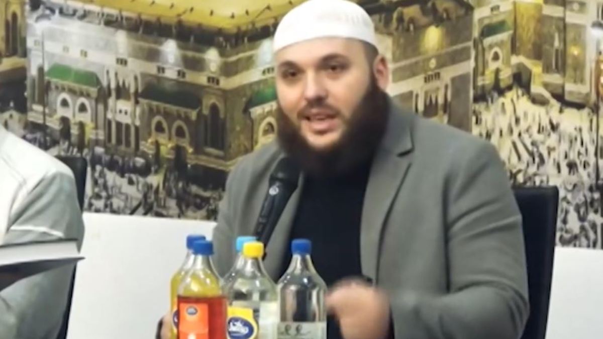 Abschiebung von Gericht abgelehnt: Wie ein Salafistenprediger den Rechtsstaat vorführt - n-tv.de