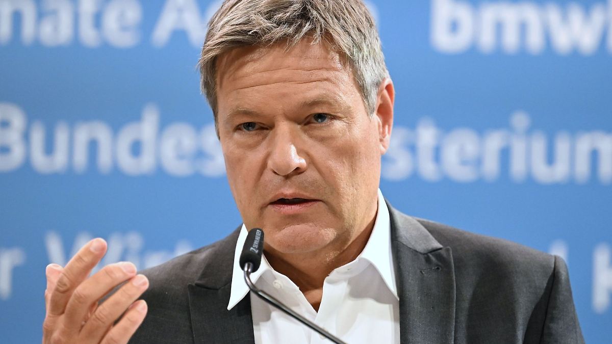 Auch auf Instagram wieder aktiv: Comeback nach 6 Jahren: Habeck möchte ...