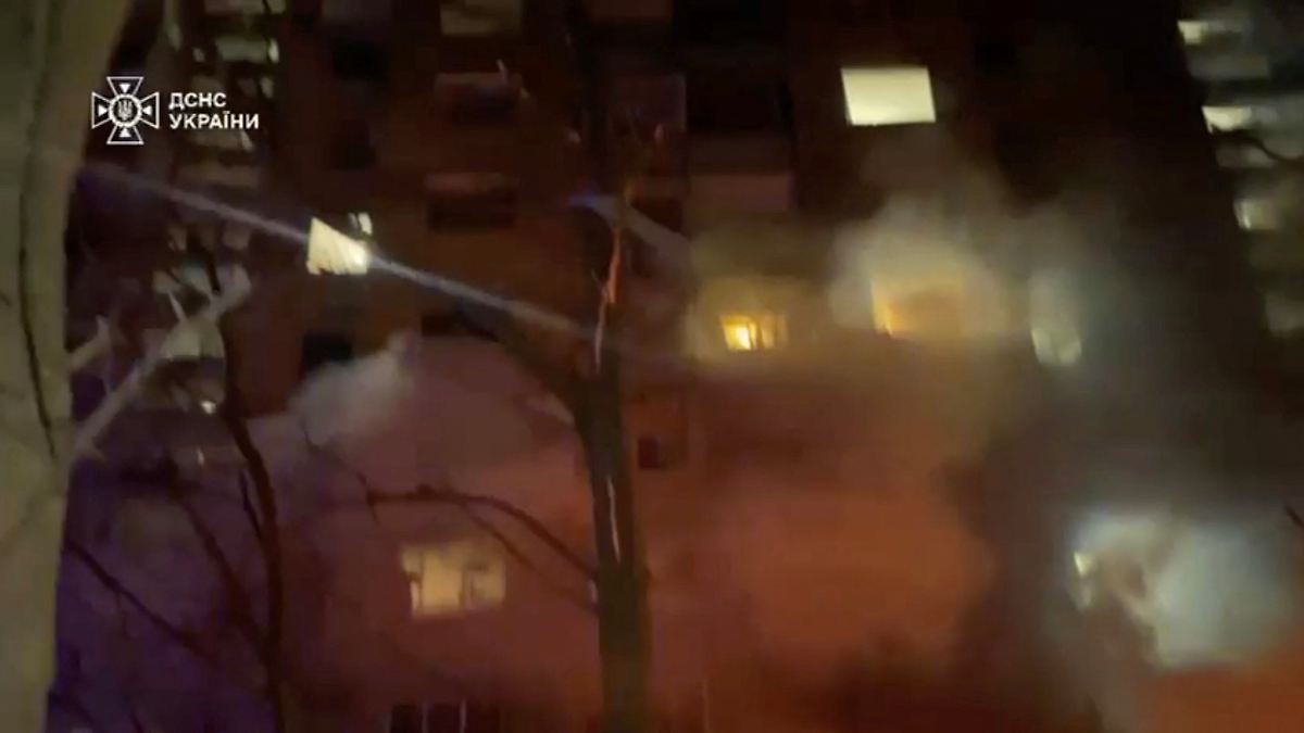 Angriffe auf Sumy in der Ukraine: Russische Raketen töten zehn Menschen ...