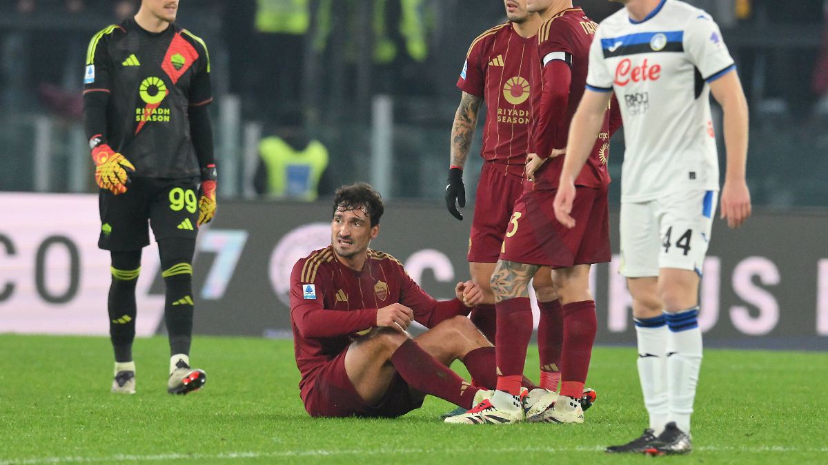 Niederlage und Verletzung: Hummels' Heimpremiere bei AS Rom endet gleich doppelt bitter - n-tv.de