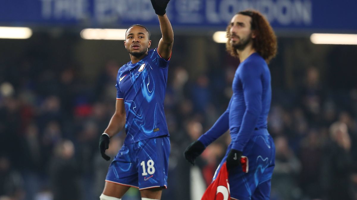 FC Bayern will Christopher Nkunku vom FC Chelsea holen und dafür Mathys ...