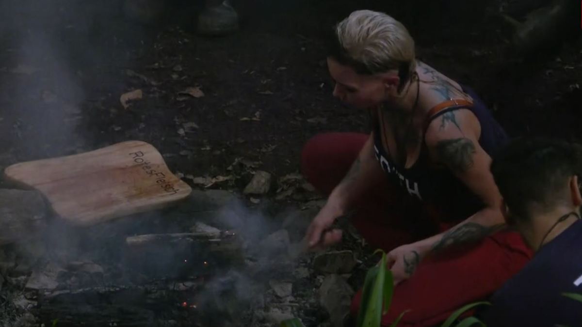 "Mehrere Breie verderben Essen": Edith reißt das Fleisch an sich - und ...