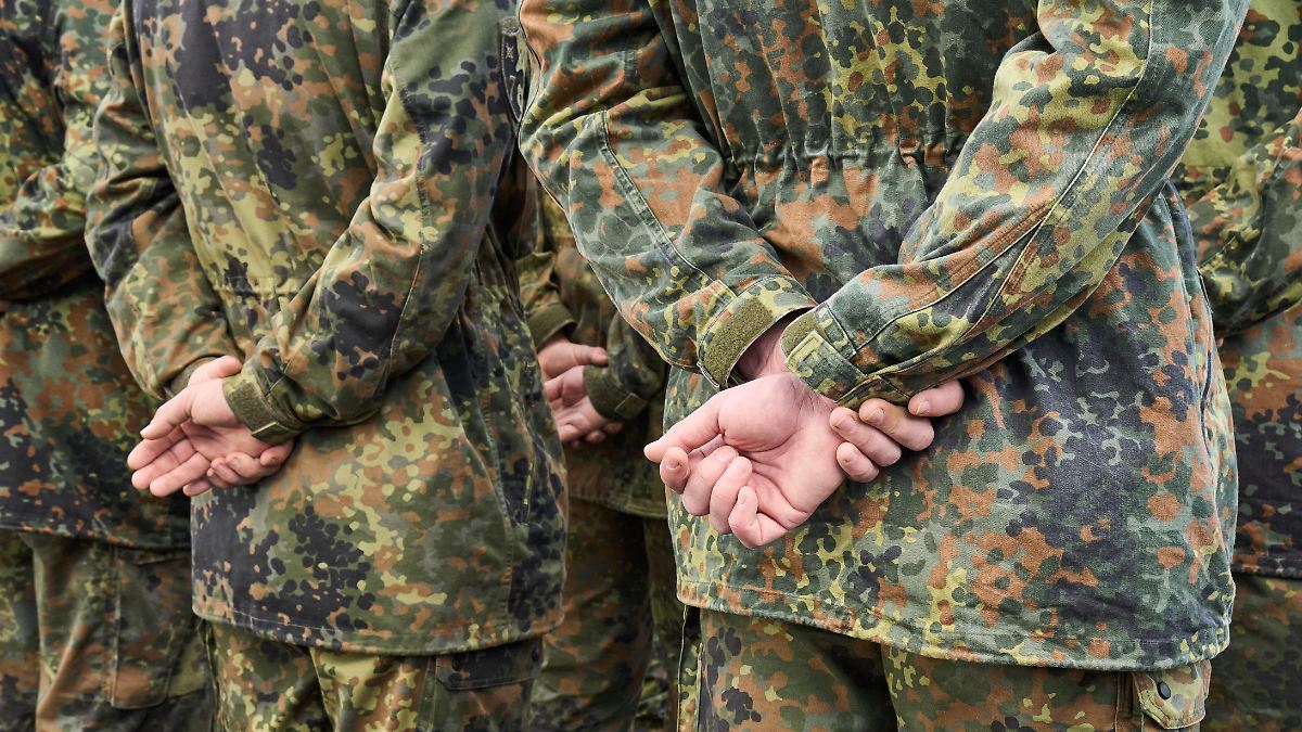 Wiedereinführung der Wehrpflicht?: "Bundeswehr hat ganz große Probleme mit Sollstärke" - n-tv.de