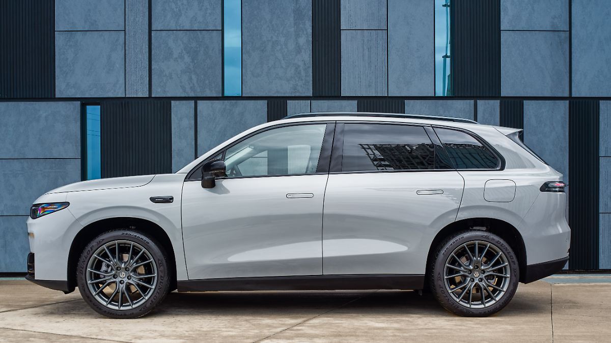 Reichweitenangst ade: Tour mit Leapmotor C10 REEV - fährt kultiviert ...