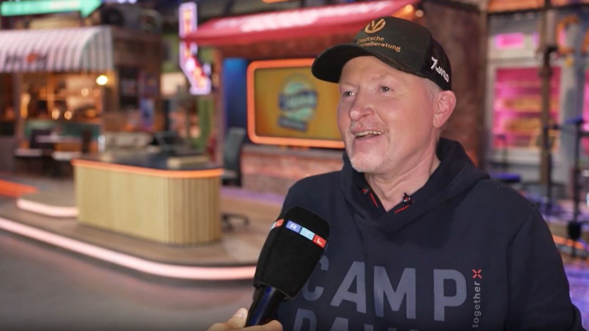 Vor Duell mit Stefan Raab: Joey verrät Schulgeheimnis des Kelly-Clans ...