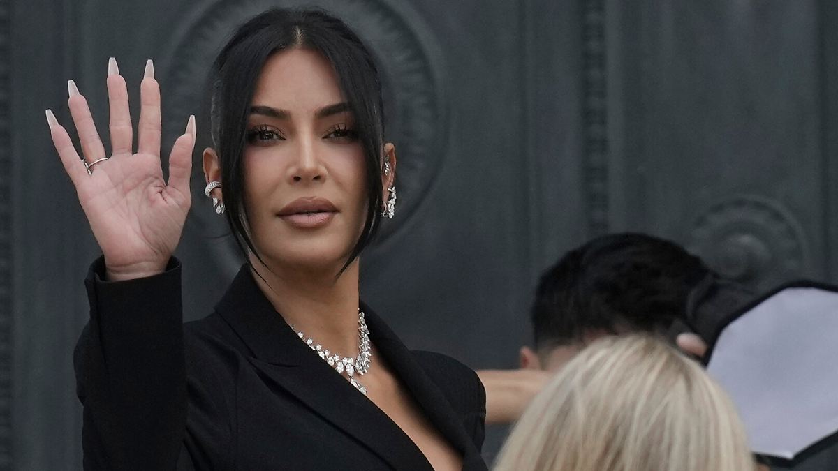 Der Tag: "Endlich": Kim Kardashian feiert überraschenden Meilenstein ...