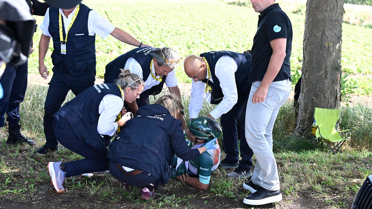 Jasper Philipsen: Sprint-König muss Tour nach schwerem Crash abbrechen ...