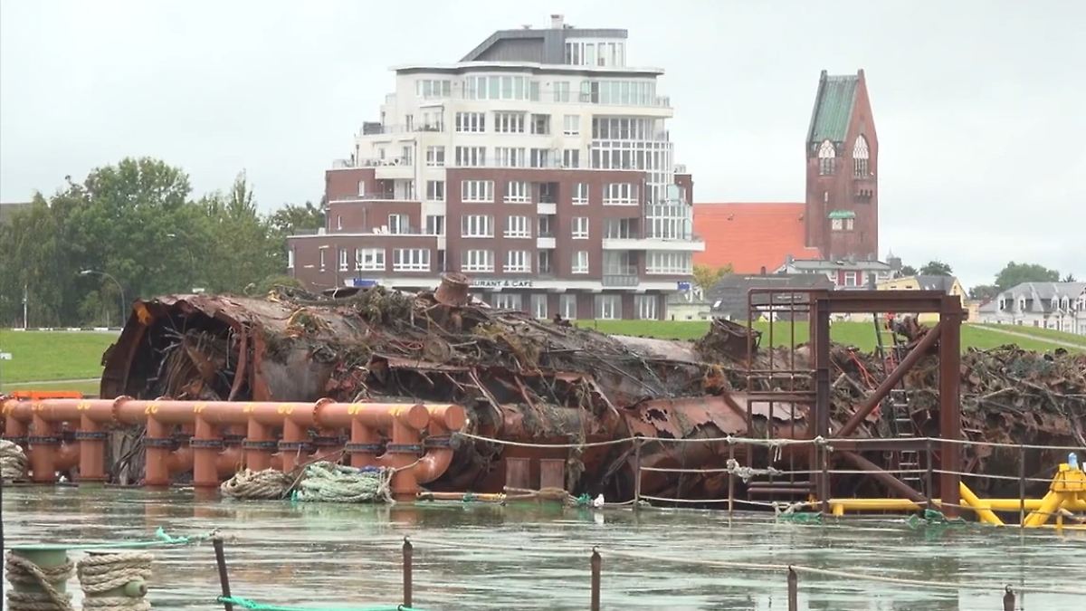 Der Tag: 114 Jahre altes deutsches U-Boot zerbricht bei Bergung - n-tv.de