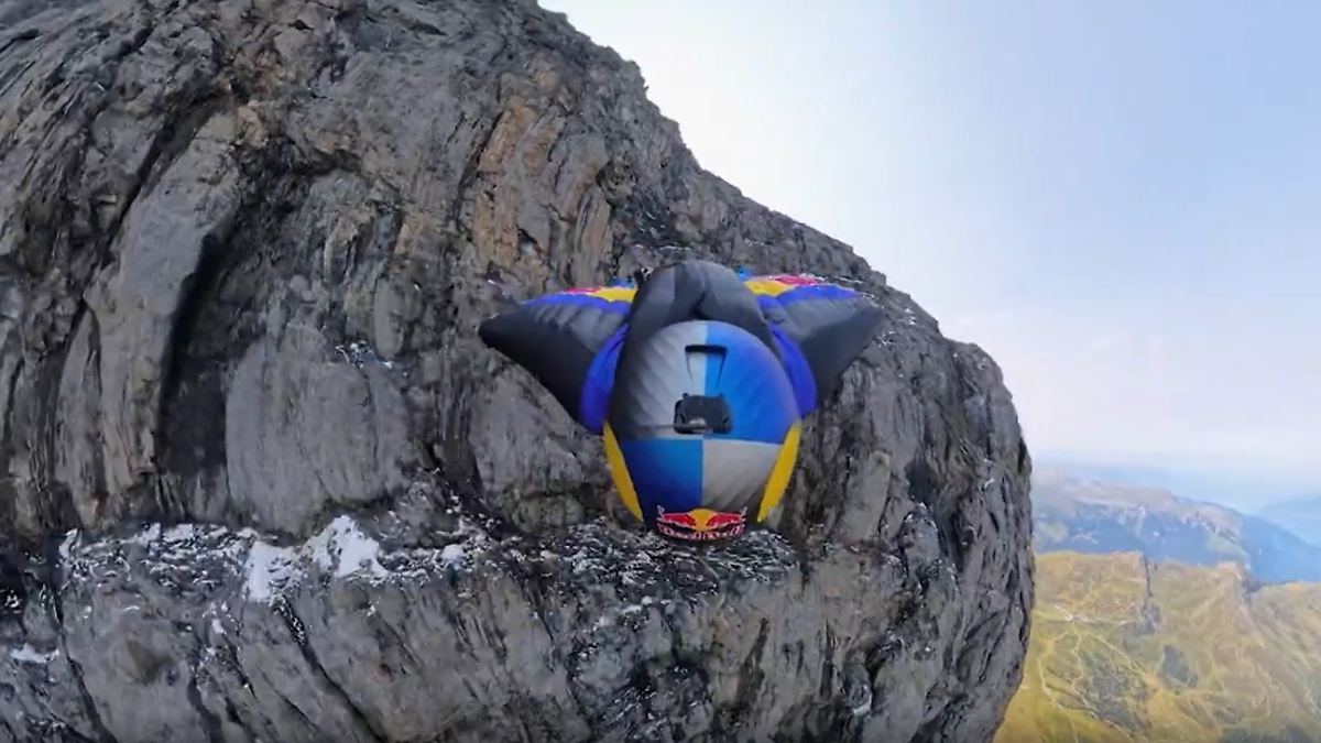 347-km/h-Sprung im Video: Salzmann rast in Spezial-Wingsuit zu neuem ...