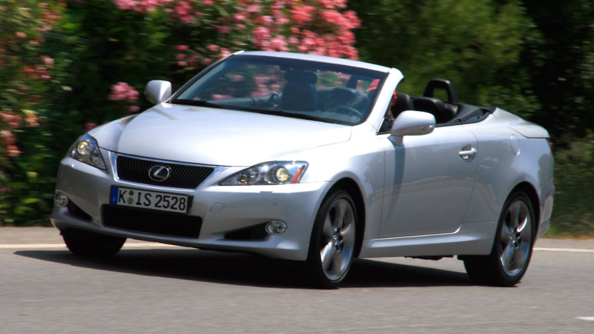 Das viersitzige Lexus Cabrio: Mit großer Offenheit - n-tv.de