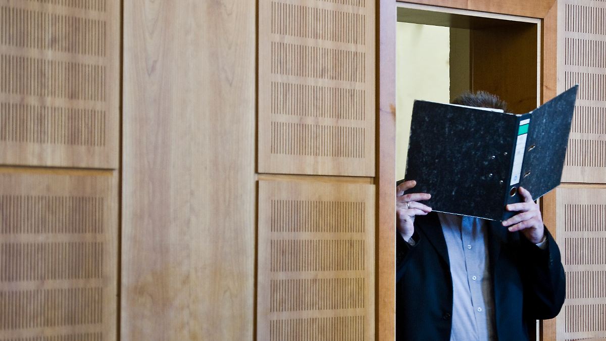 Gericht prüft Spekulationen: Schützt Olaf H. den wahren Täter? - n-tv.de