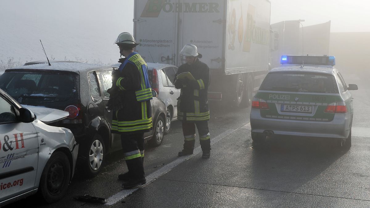 B31 Chaos Massenkarambolage Was Wirklich Geschahfeed