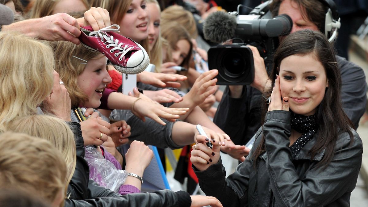 "Geht doch rein!": Lena ist zu Hause - n-tv.de