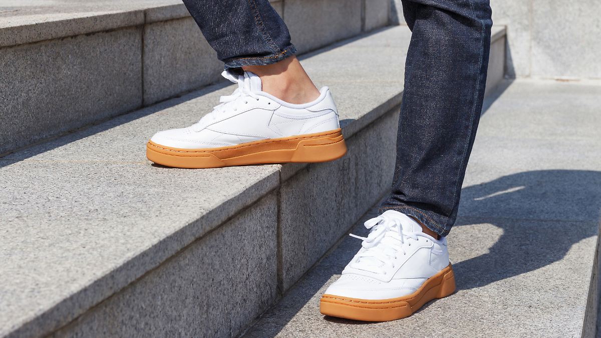 Günstige Sneaker: Die besten Turnschuhe unter 100 Euro - n-tv.de