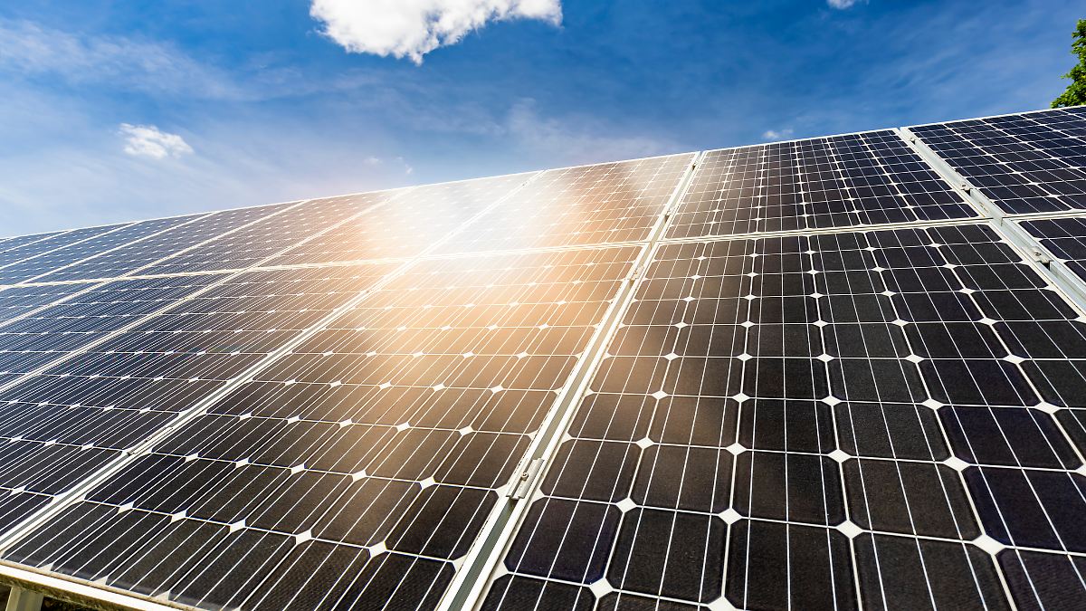 Solar-Einstieg: Fünf gute Gründe für ein Balkonkraftwerk - n-tv.de